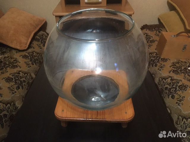 Аквариум сферический с подставкой