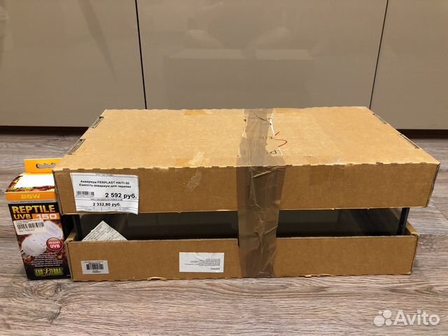 Аквариум для черепах и лампа для террариума