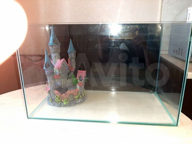 Аквариум / замок грот/ фильтр